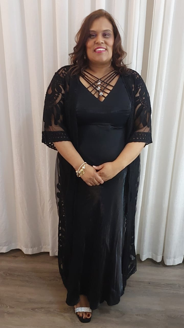 Zanobia Kanjee triumphs at HEWLA 2024, championing women in support services | news.nwu.ac.za